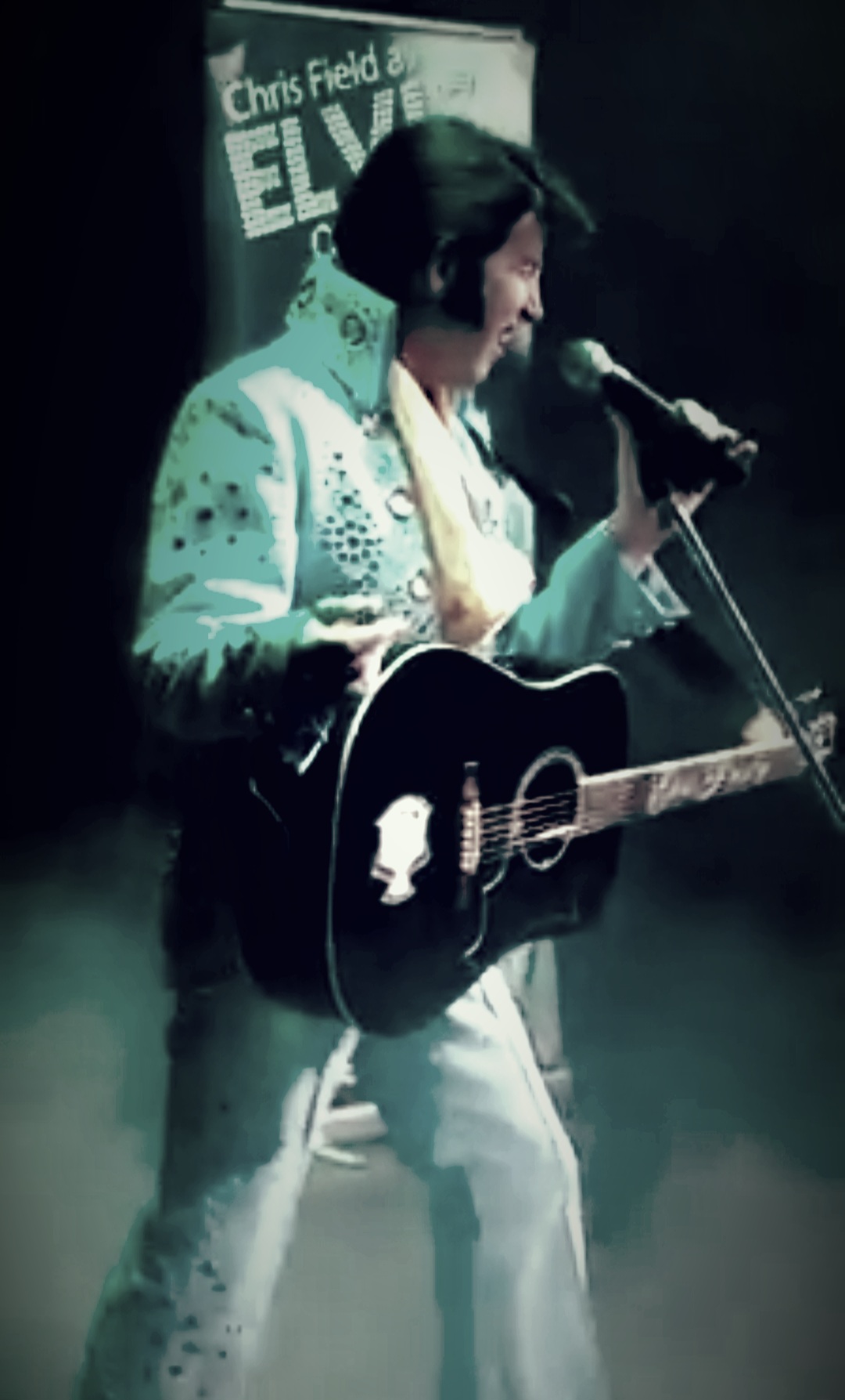 CHRIS FIELD AS ELVIS - Top UK Elvis Tribute Act Elvis Impersonator ...